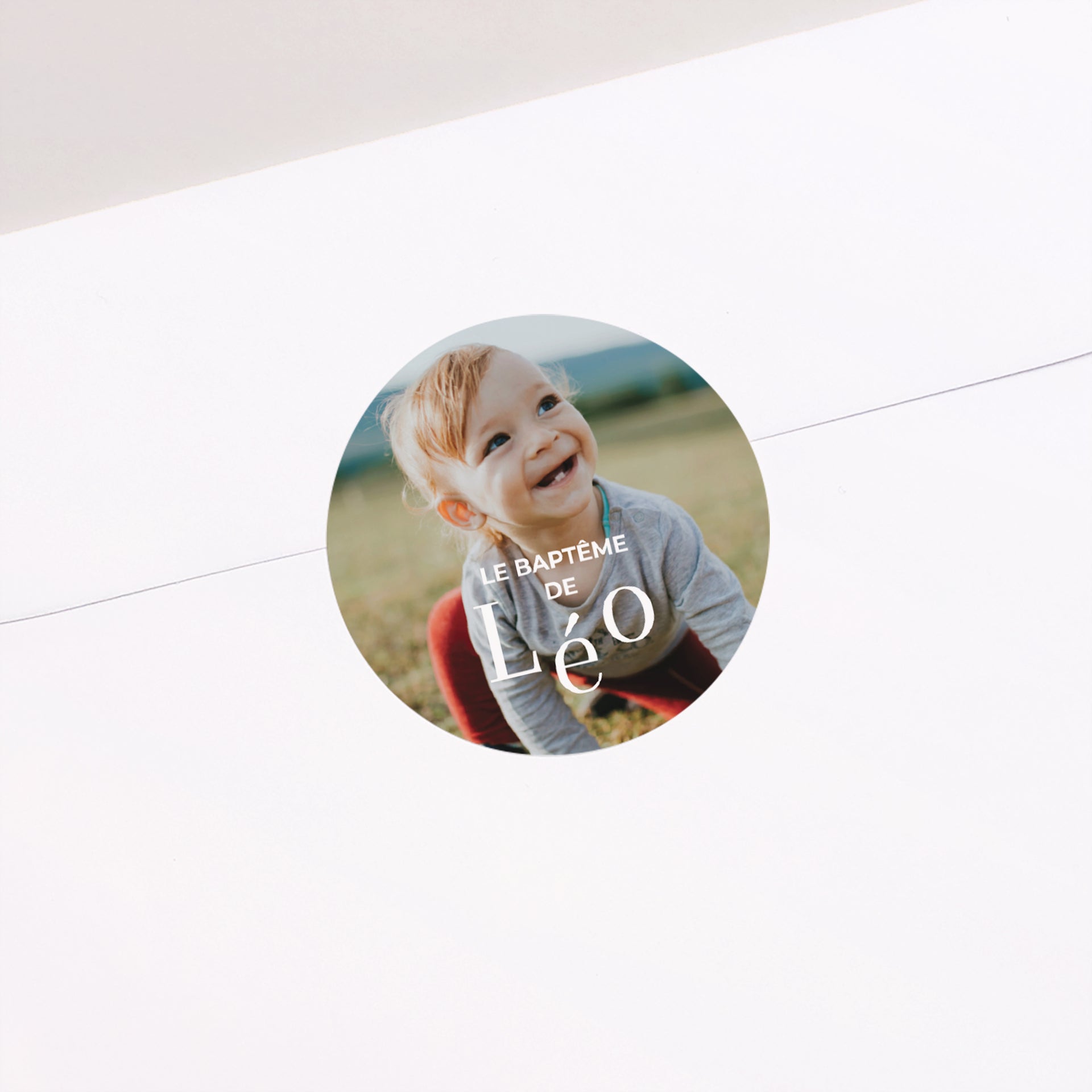 Sticker Baptême Rond Le Temps de la Grâce – Maison June