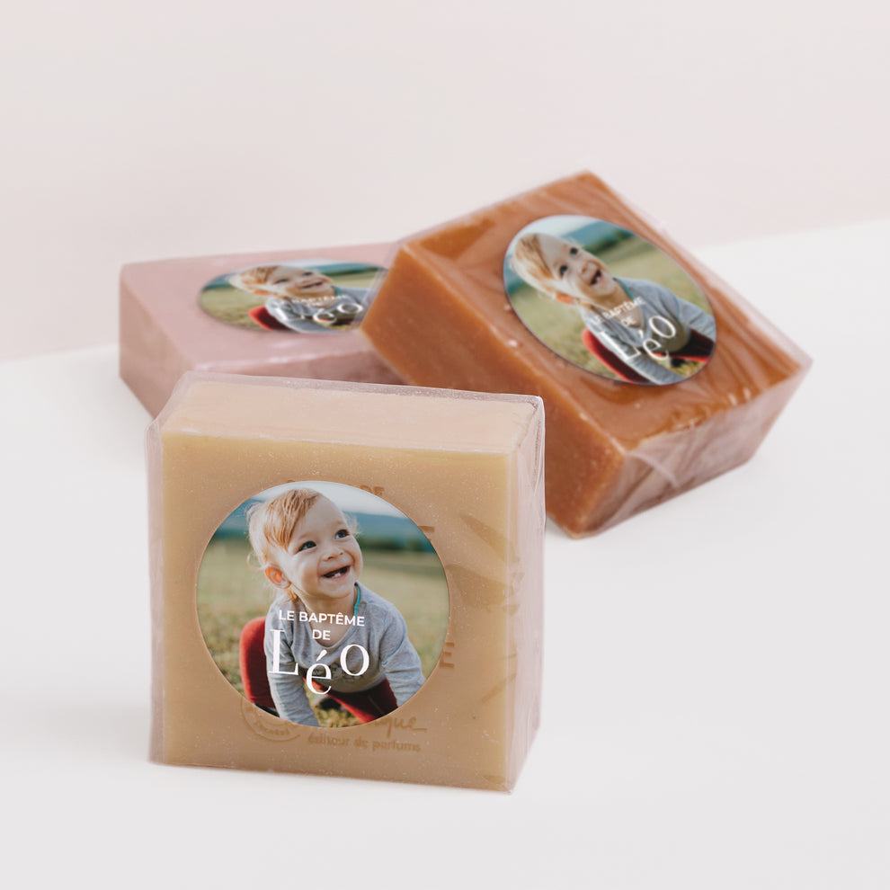 Sticker Baptême Rond Le Temps de la Grâce – Maison June